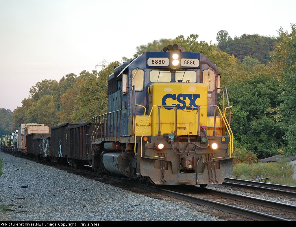 CSX 8880